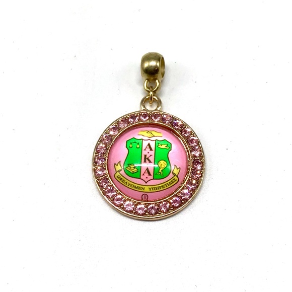 Hand Crafted | Jewelry | Alpha Kappa Alpha Gold Pendant | Poshmark